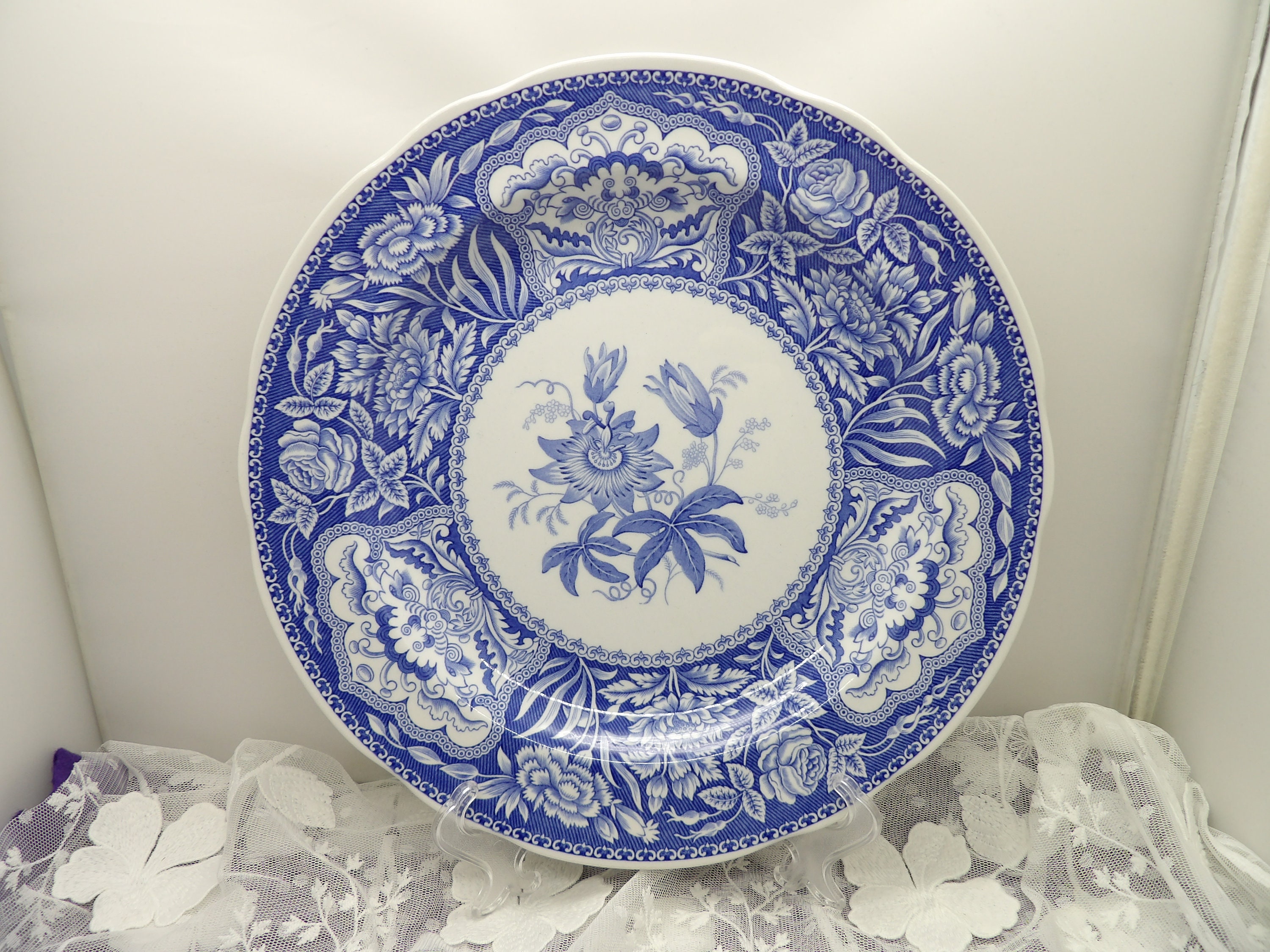 Spode Blue Room Collection Portland Vase and Floral Earthenware Dinner ...