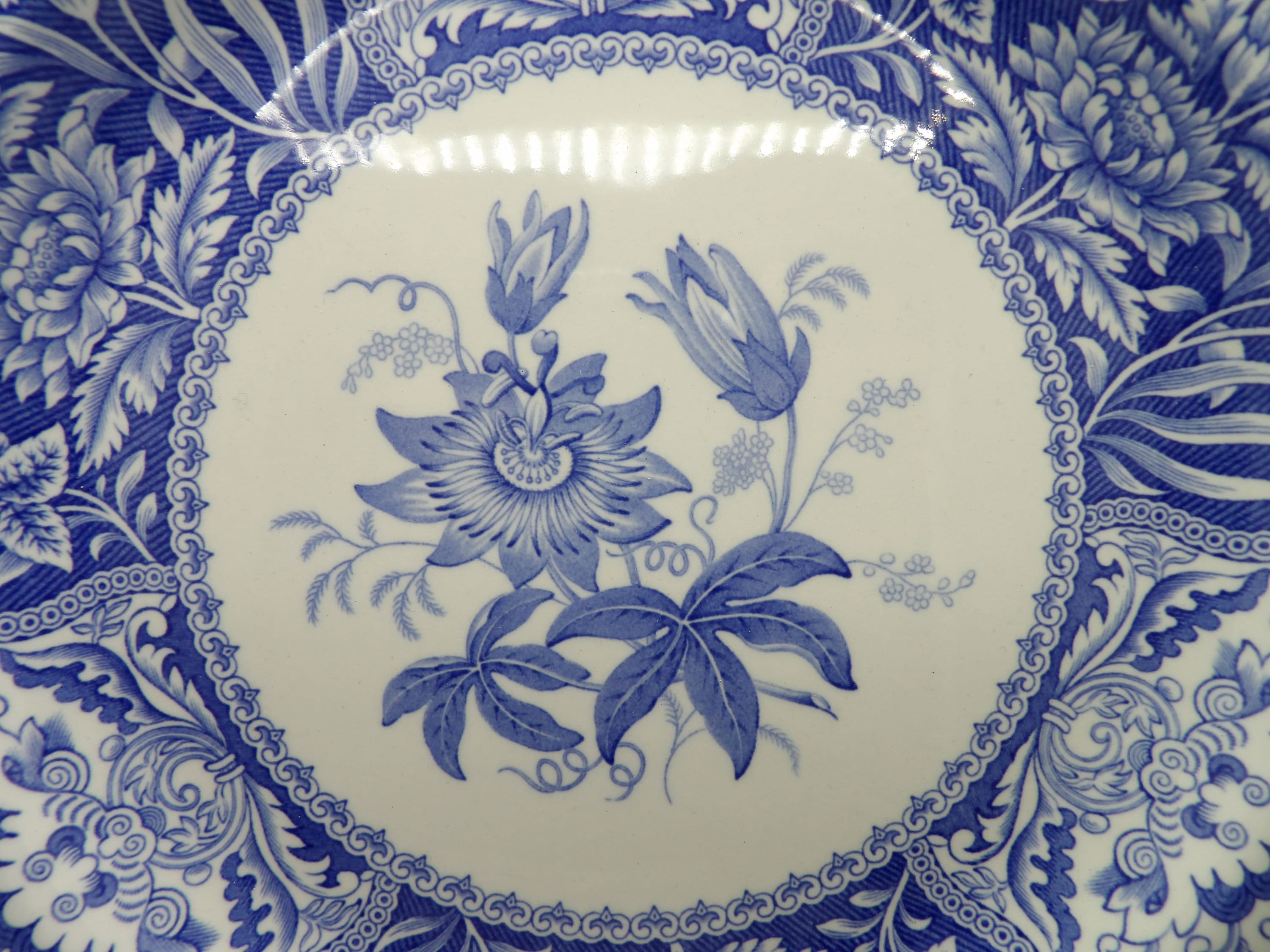 Spode Blue Room Collection Portland Vase and Floral Earthenware Dinner ...