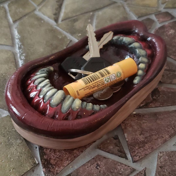 Grotesque - Etsy