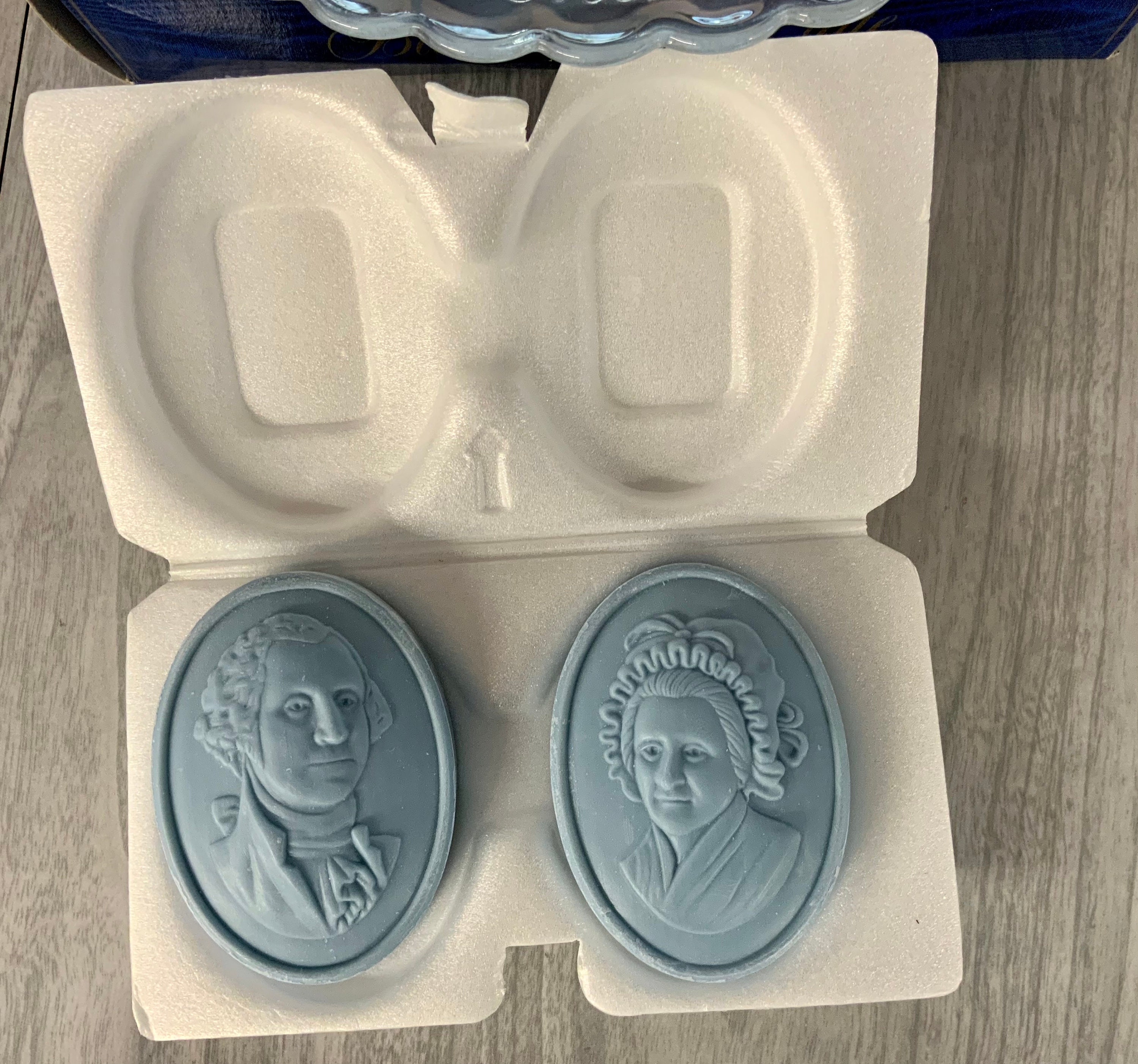 Avon Collectors Plate Avon Bicentennial Plate and Soap Avon - Etsy