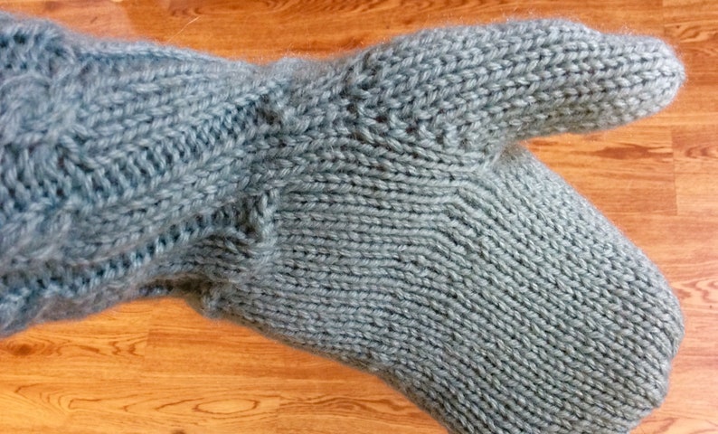 Adults Mittens, Arcrylic and Wool Hand Knit Mittens, Lt Blue Grey, Hand ...