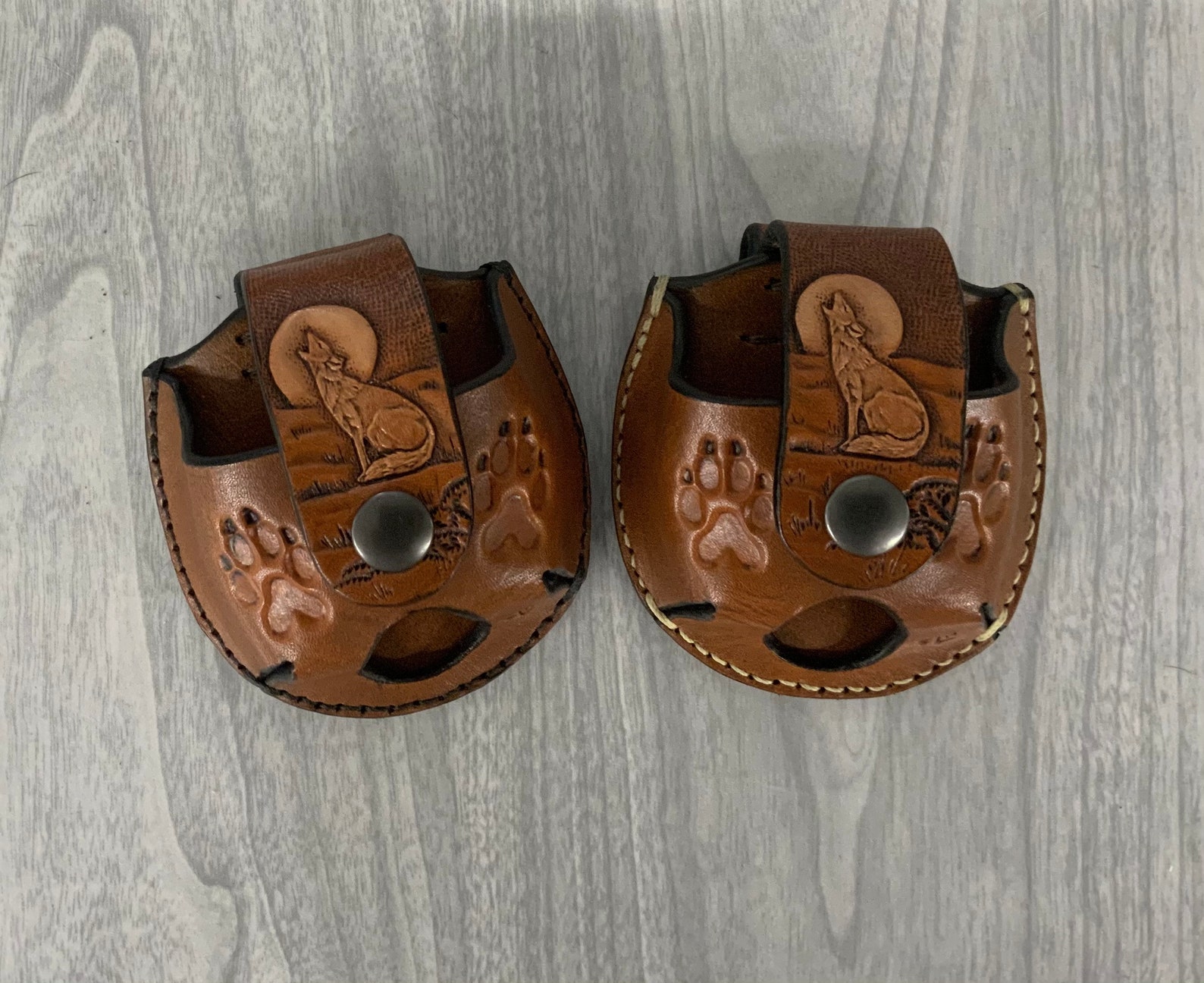 Wolf snuff caseSnuff can holsterleather snuff can | Etsy