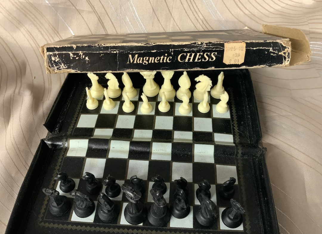 Mini Magnetic Chess Set, Travel Chess Set, Original Cardboard Box for ...