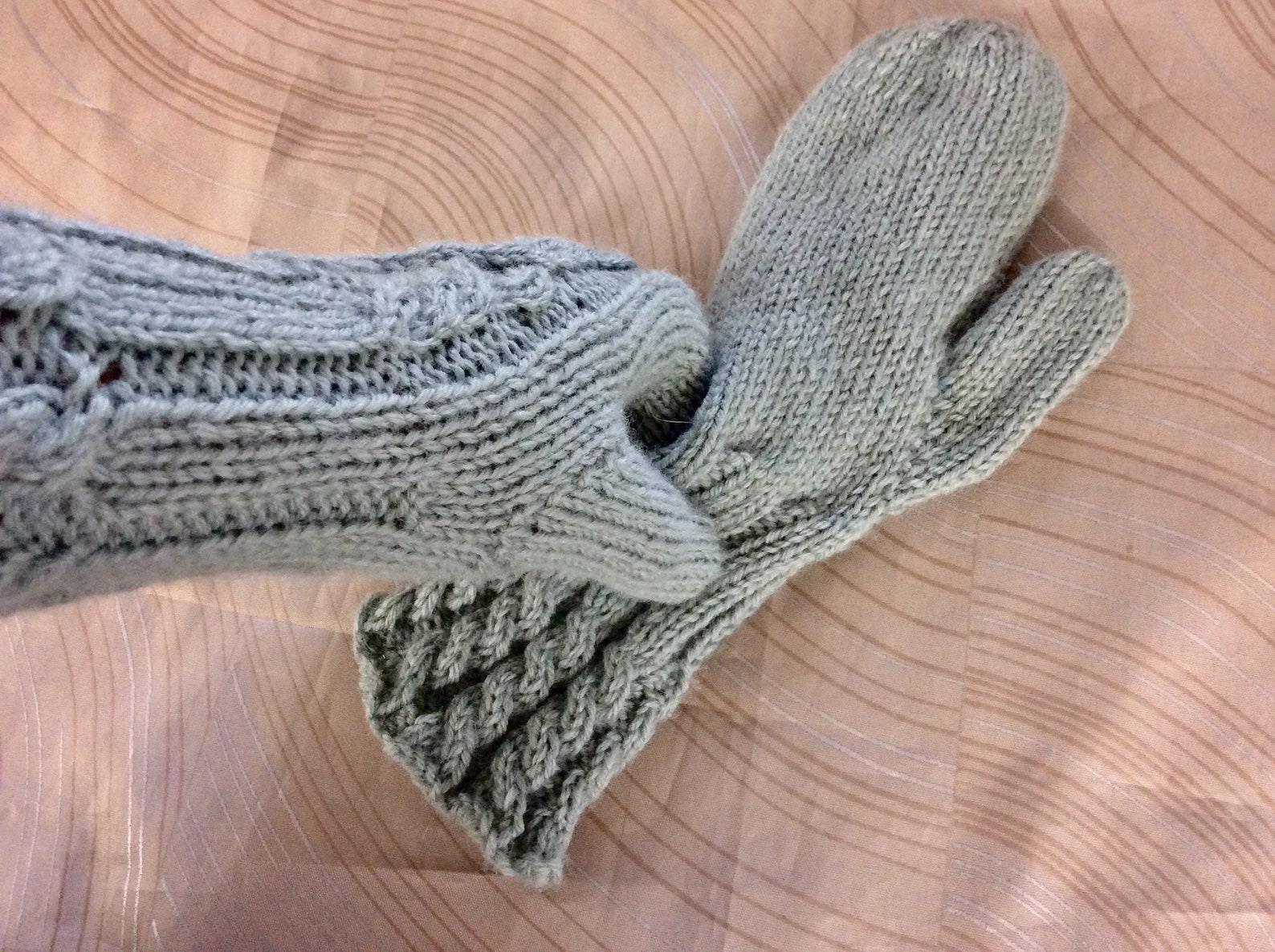 Adults Mittens, Arcrylic and Wool Hand Knit Mittens, Lt Blue Grey, Hand ...