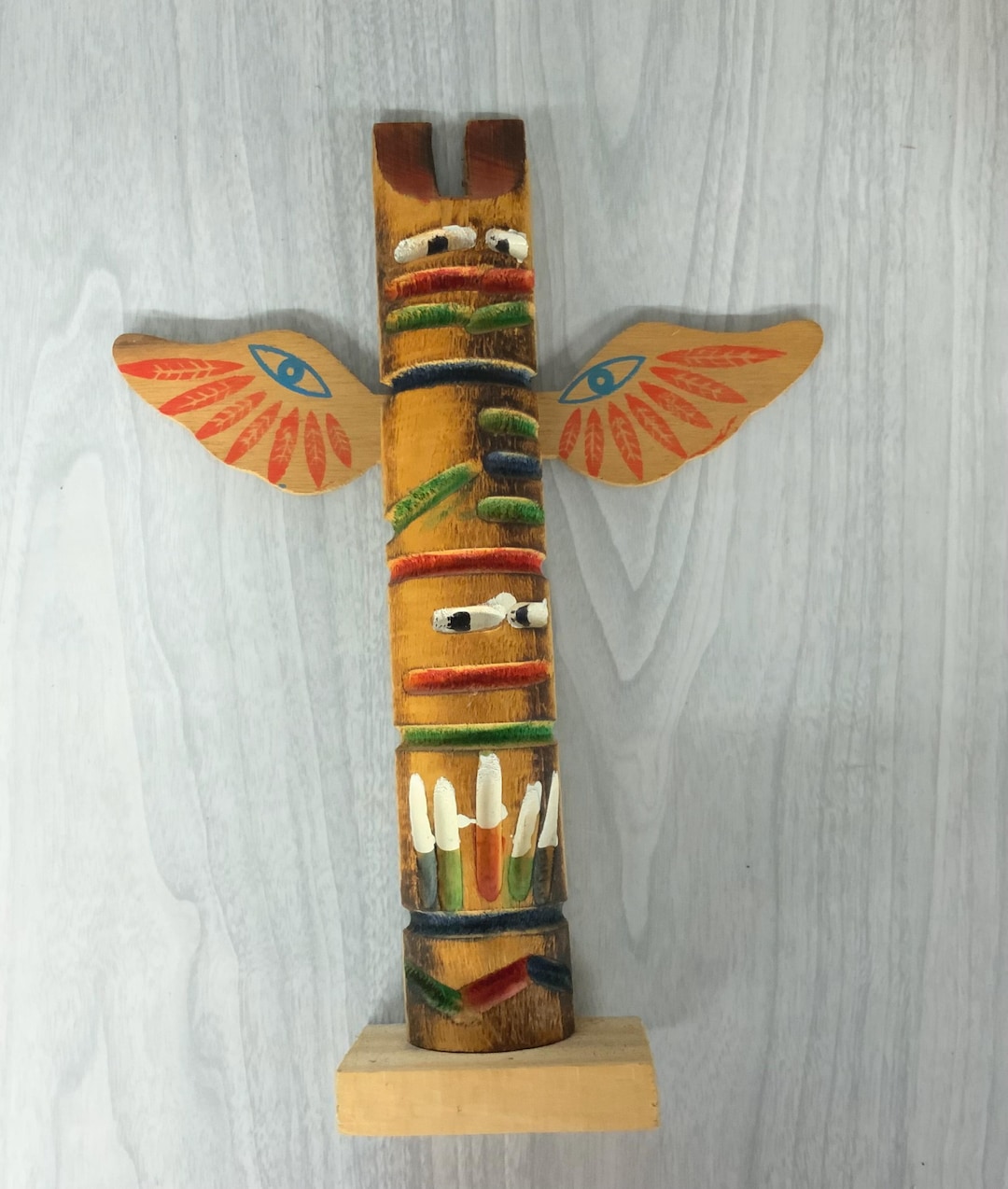 Vintage Handcarved and Painted Wood Totem Pole, Made by Cherokee ...