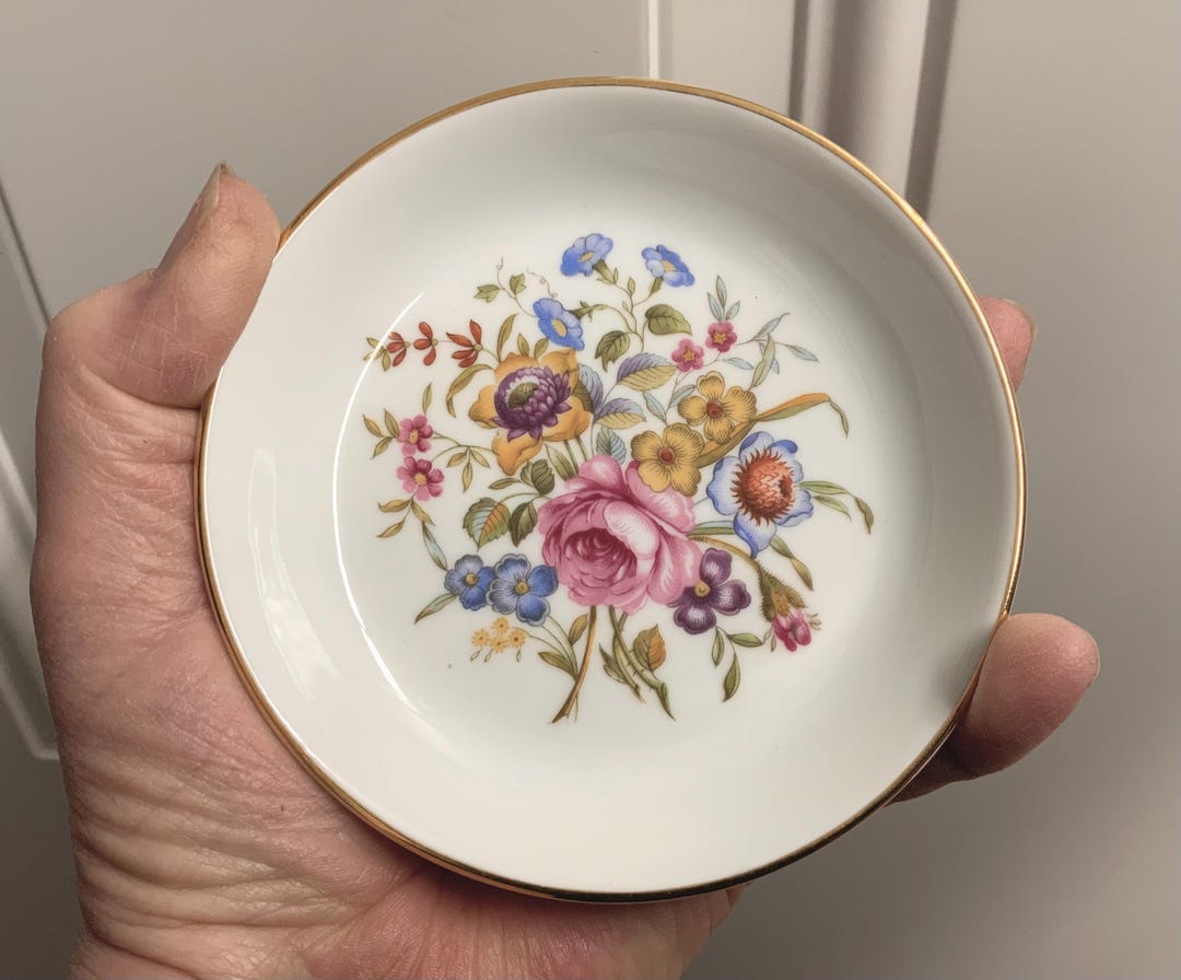 Avon Dish, 4-1/2" 1982 Avon Gold Trim Dish With Flowers, Royal ...