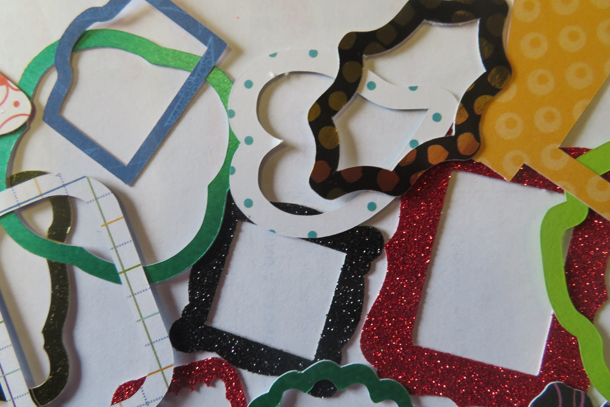 Pack of 50 Die Cut Assorted Mini Frames for Card Making / Scrapbooking ...