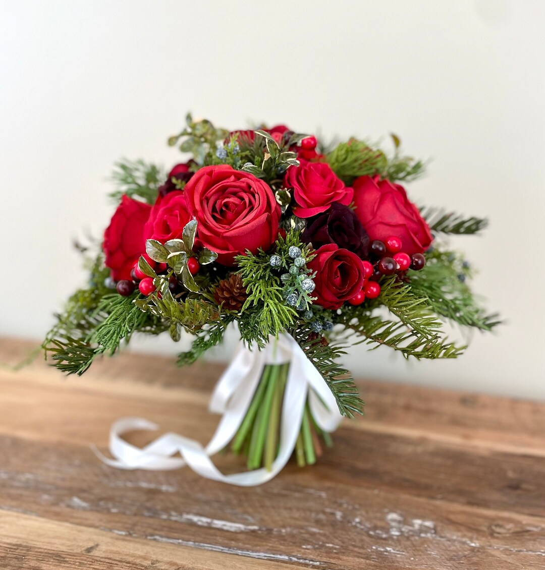 RED WEDDING BOUQUET , Red and Burgundy Christmas Winter Wedding Bouquet ...