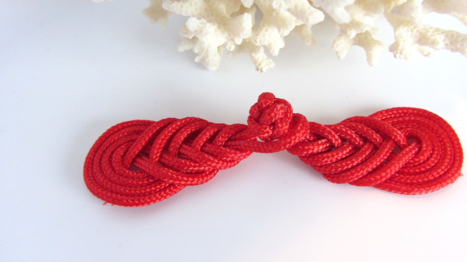 Frog Closure Hand Tied Chinese Knotting Red Cord Sweater Fastener Coat ...