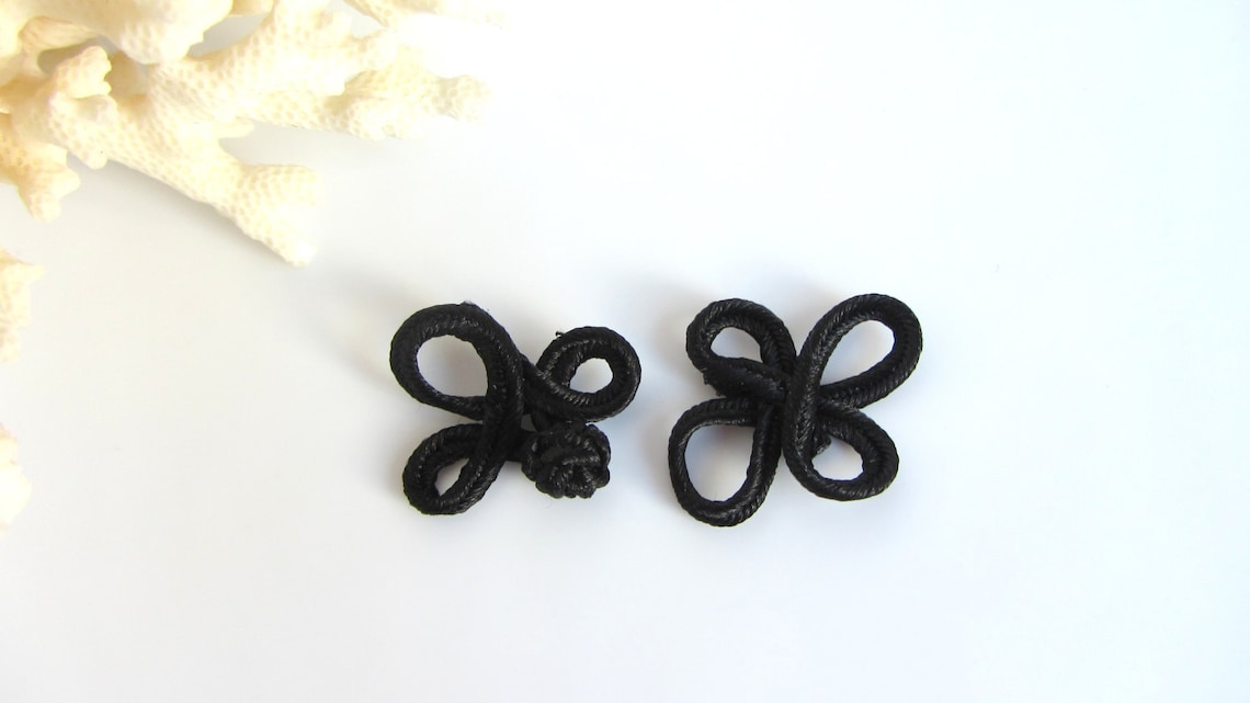 Miniature Frog Closure Small Black Button Closure Doll Clothes Infant ...