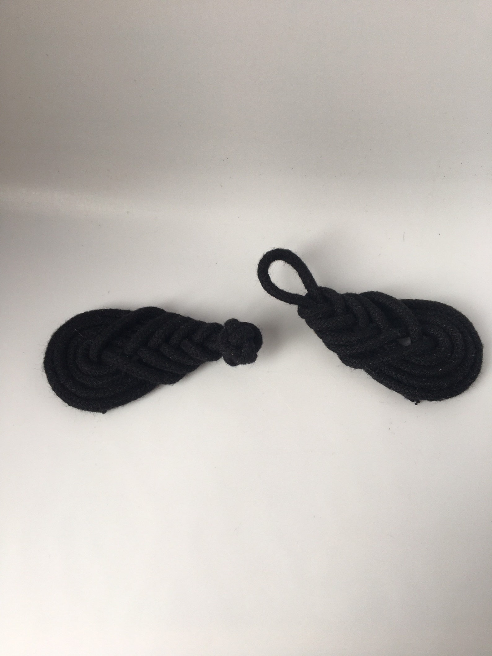 Large Frog Closure for Interior Decorating Pillows, Drapes or Cornice ...