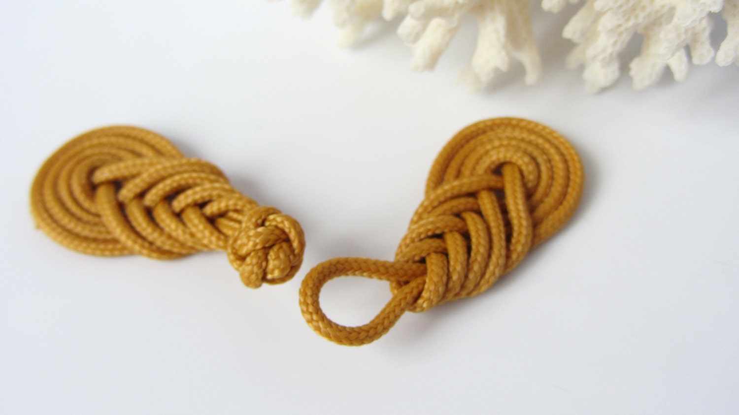 Frog Closure Hand Tied Golden Brown Cord Chinese Knotting Button Knot ...