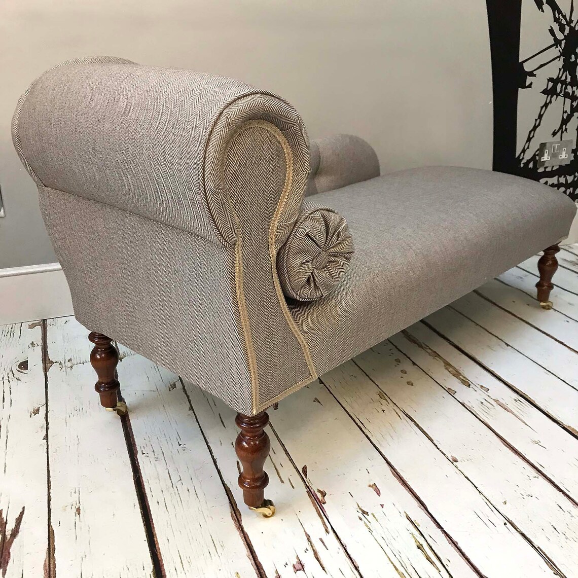 Marple Mid Brown Chaise Longue - Etsy UK