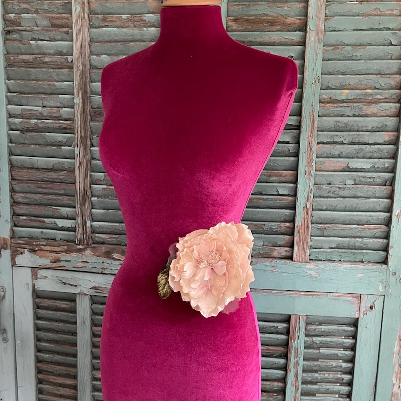 Velvet Mannequin - Etsy