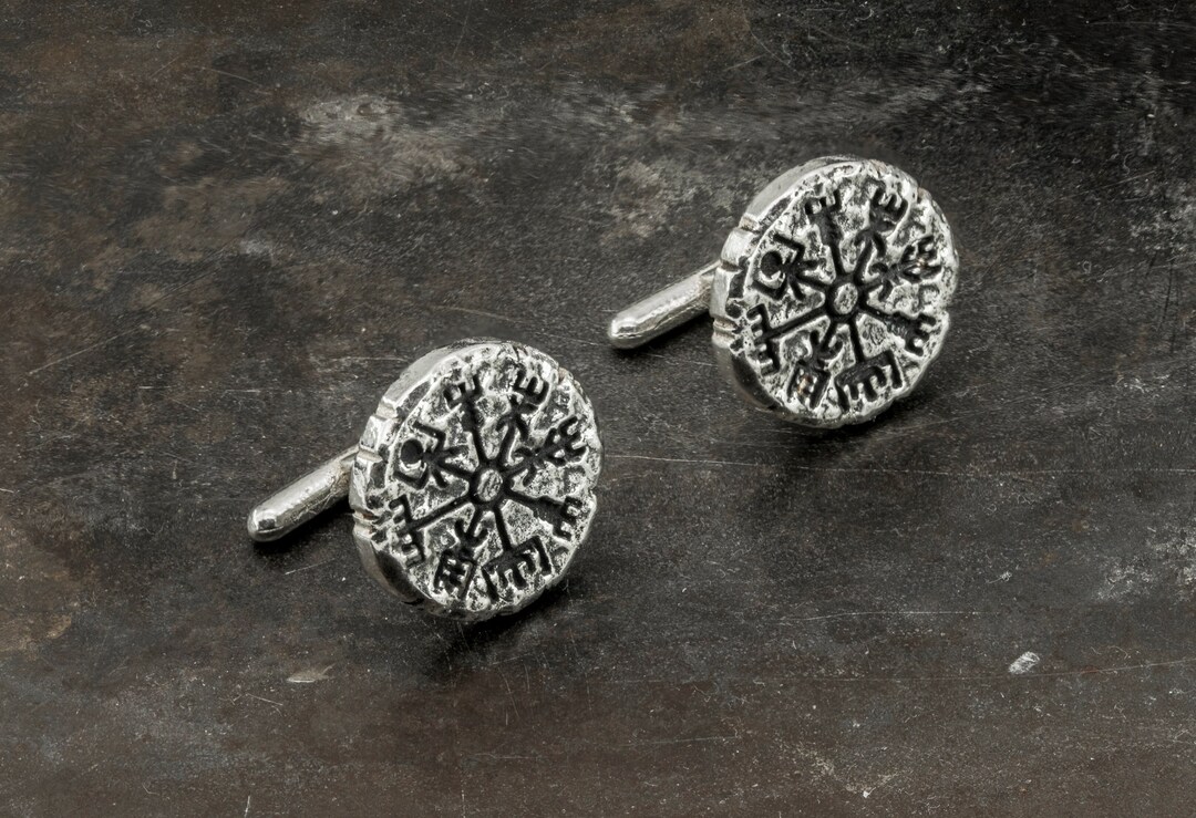 VEGVISIR Rustic Viking Cufflinks - Etsy