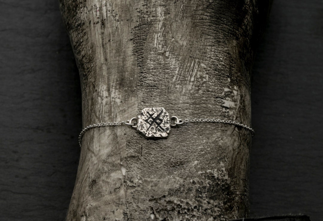 Eternal Love Rune Viking Bracelet - Etsy