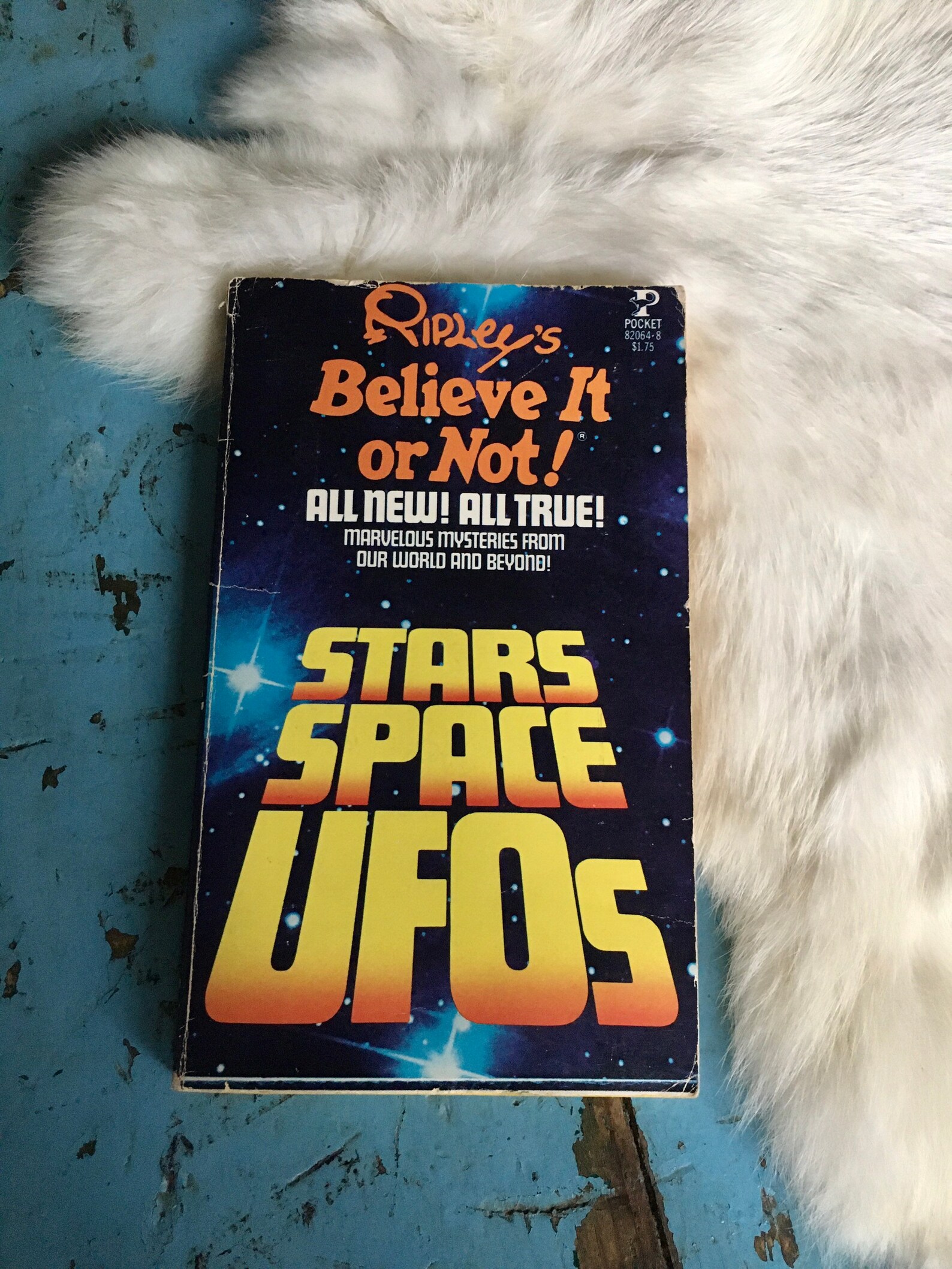 1970s UFO Book Set the Ufo-nauts Stars Space Ufos Ripleys - Etsy
