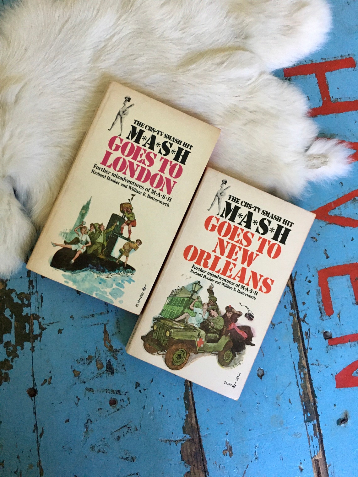 1975 MASH Book Set Mash Goes to New Orleans London Vietnam - Etsy