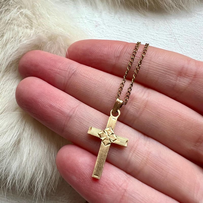 Vintage Cross Necklace - Etsy