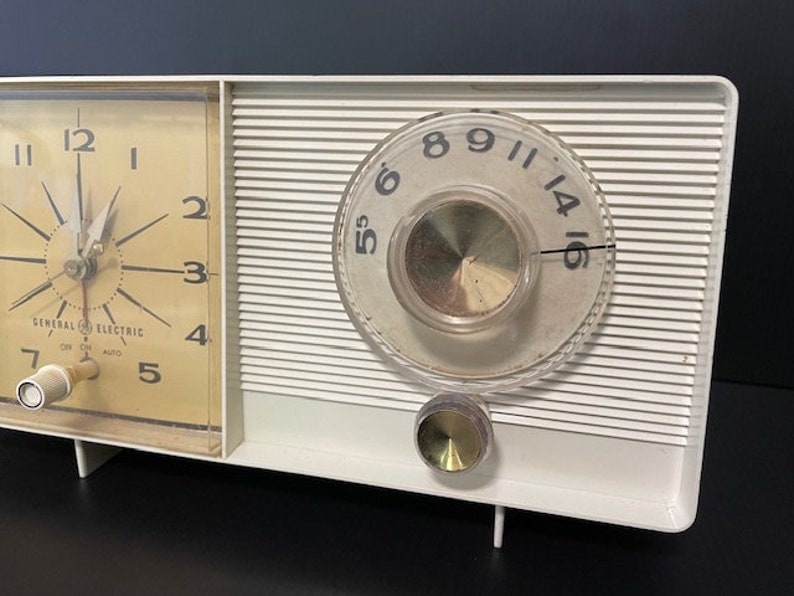 1960s General Electric Model C-410 AM Clock Radio Tube - Etsy