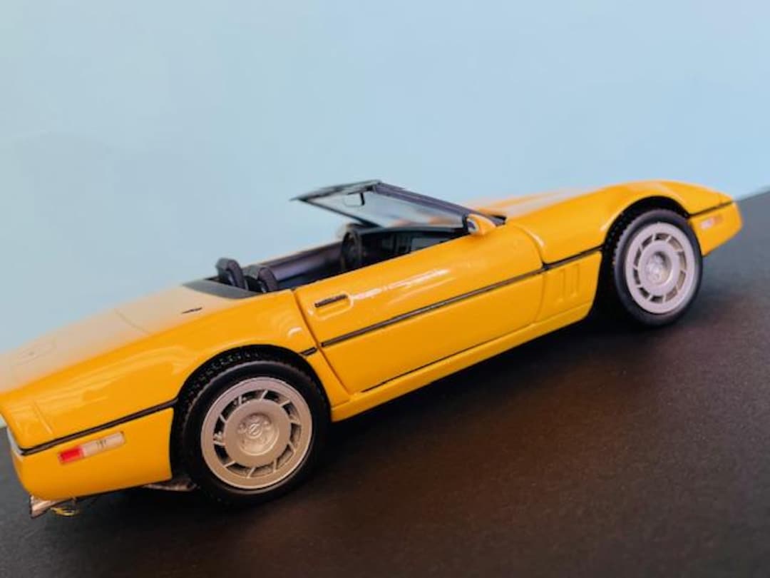 Franklin Mint 1/24 Scale B11RD27 Chevrolet Corvette Convertible ...