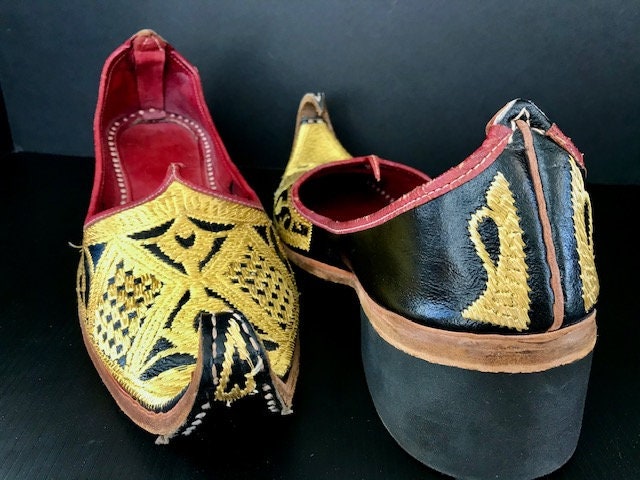Ceremonial Arabic Leather Genie Style Wedding Slippers - Etsy
