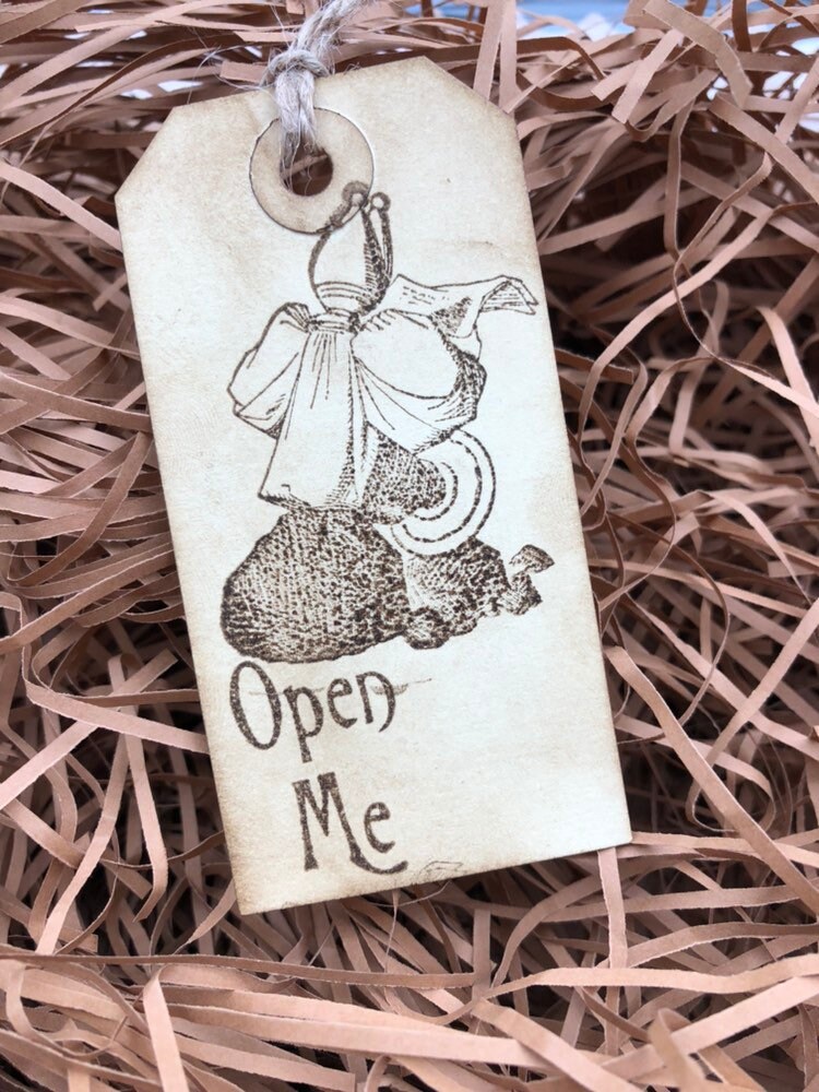 10 Alice in Wonderland Open Me Gift Tags Assorted Brown - Etsy UK