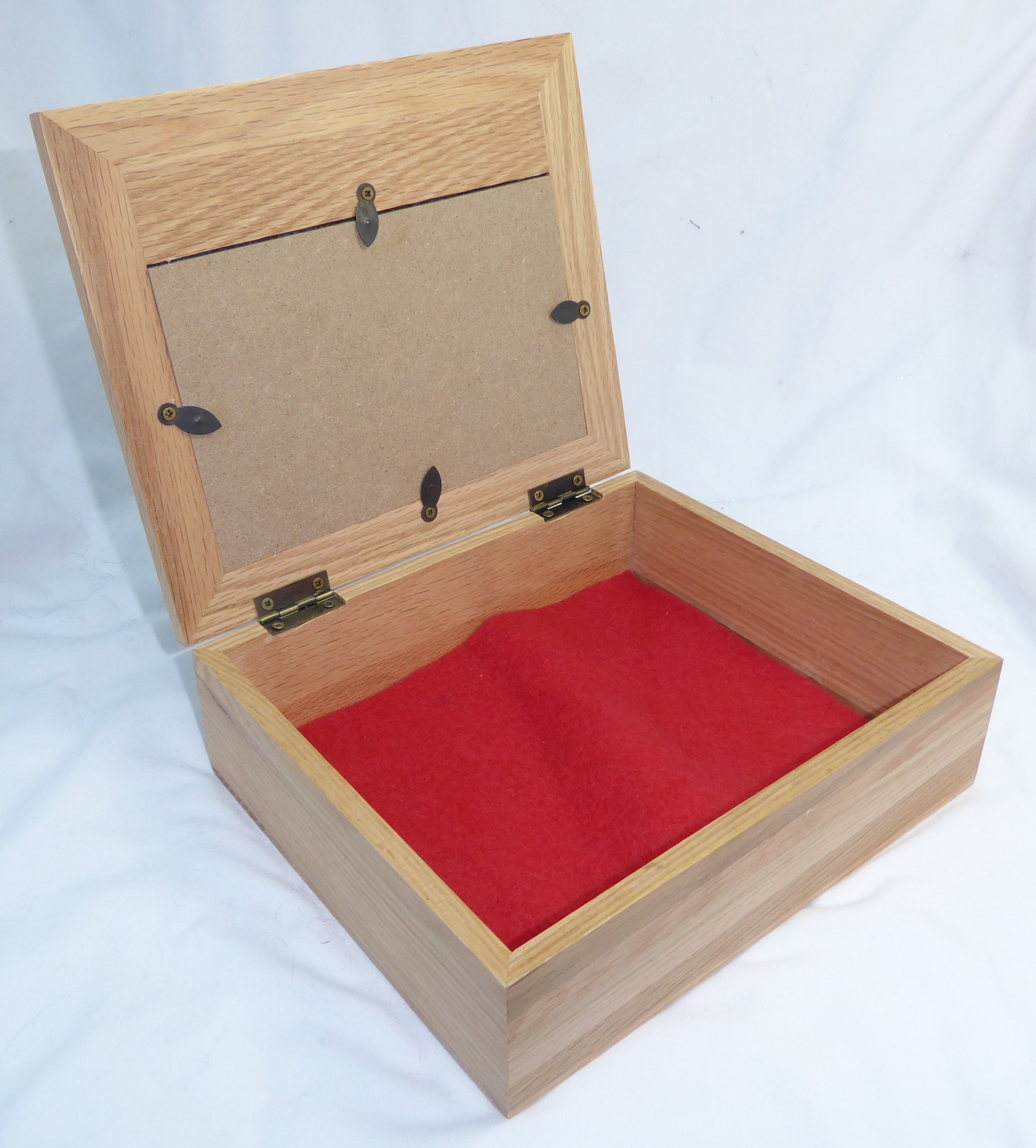 Oak Jewellery Box (Box12) with Needle-Felted Inlay