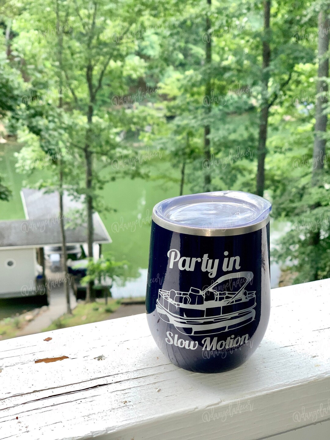 Pontoon Motorboatin' Party in Slow Motion Redneck Yacht Club Wine Beer ...