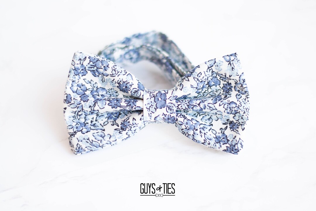 Blue and White Tiny Flowers Bow Tie, Mens Antique Flower Bowtie, Boys ...