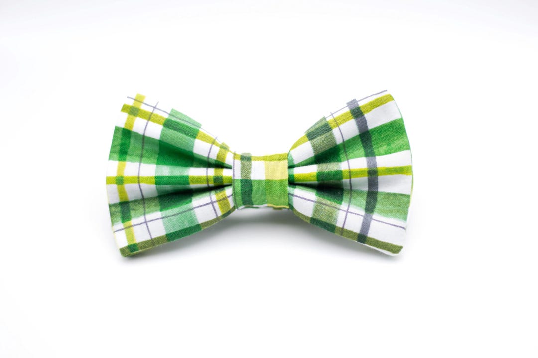 Green Plaid Bow Tie, St. Patrick's Day Bow Tie, Green and White Pre ...