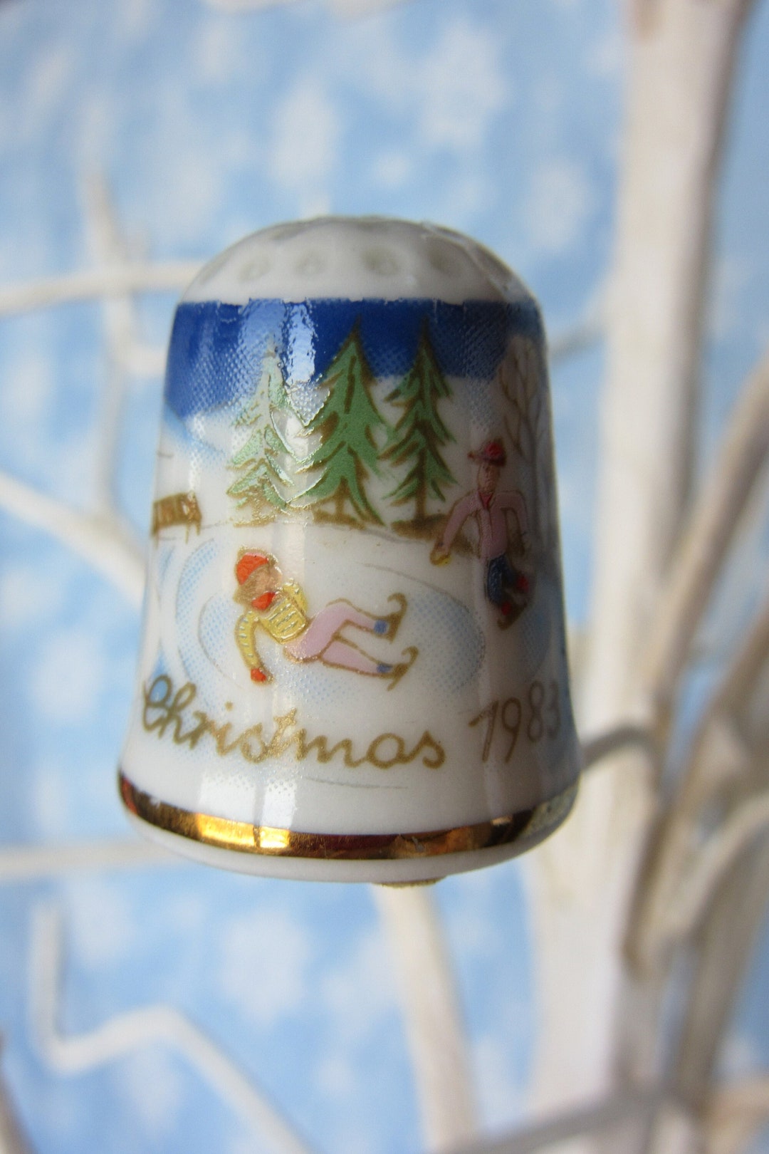 Thimble West Germany Label - Christmas 1983 - Outdoor Ice Skaters ...