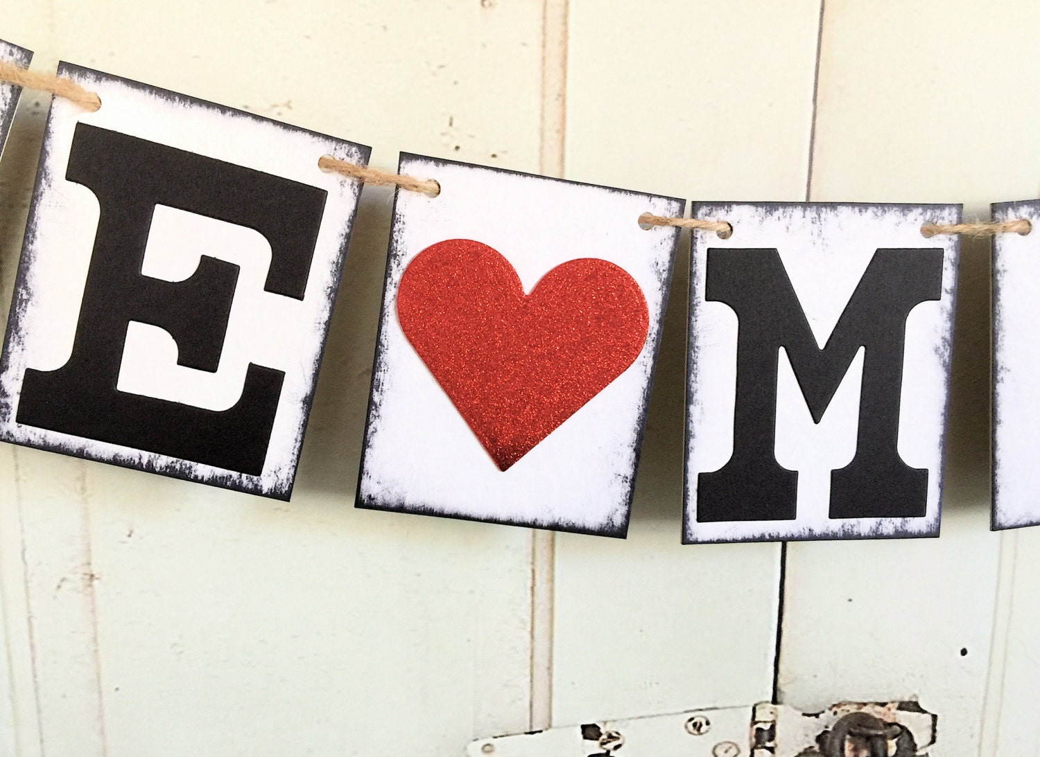 BE MINE Banner Valentine's Day Garland Wedding Photo - Etsy