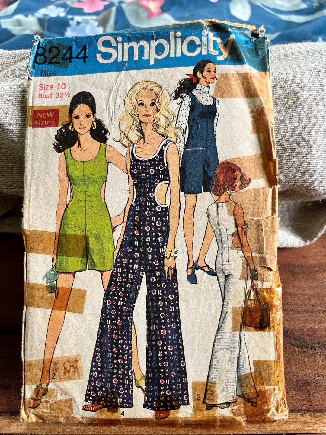 8244 Simplicity Vintage Sewing Pattern. Misses' Jumpsuit in Two Lengths ...