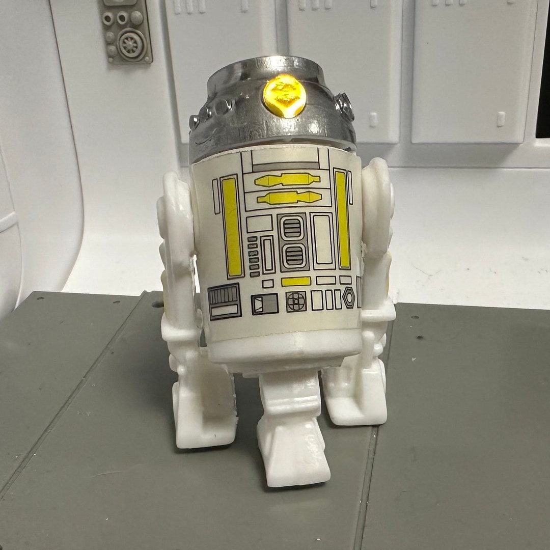 Star Wars Kenner Style Custom R8 Figure Yellow and White With Third Leg ...