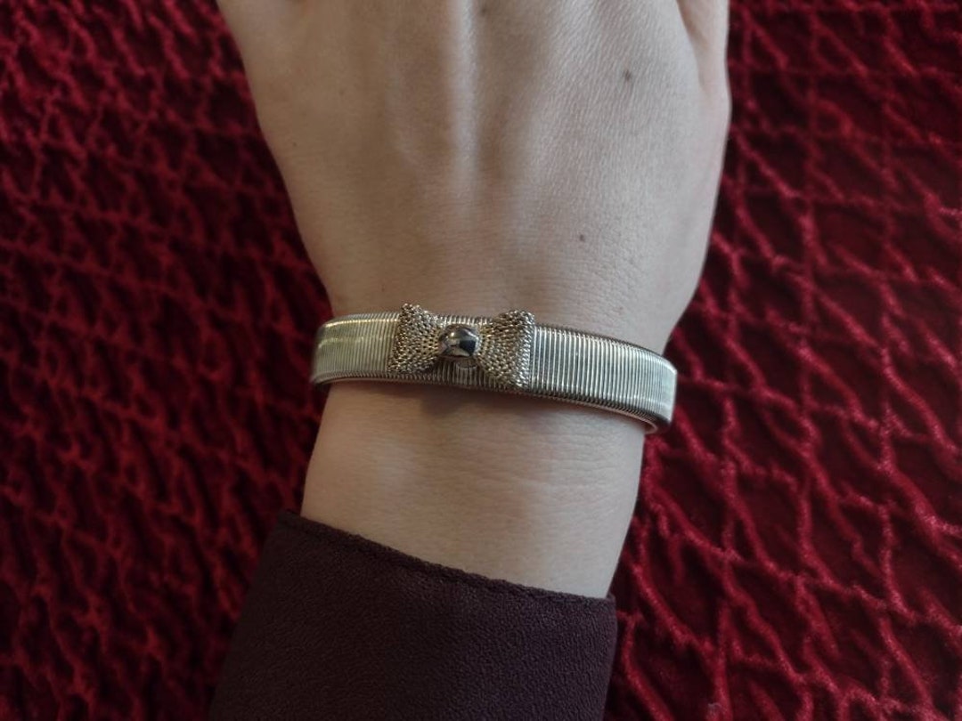 Silver Bow Bangle Stretchy Slinky Cuff 50s 60s 70s 80s Mesh Retro Disco ...