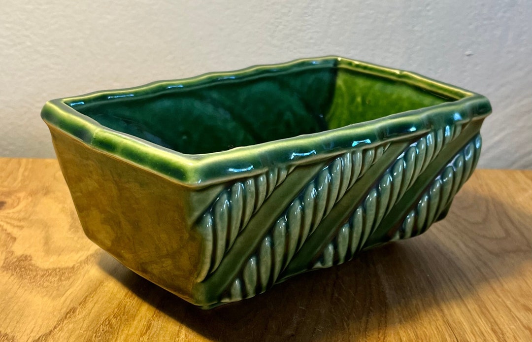 Fab MCM Forest Green “ropey” Planter - Etsy