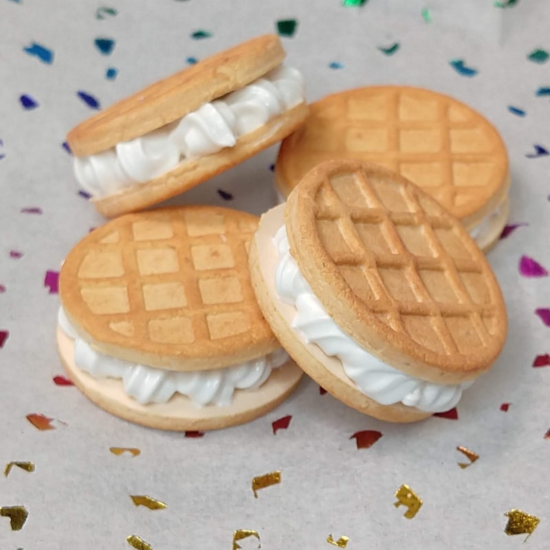 Waffle Pin - Etsy