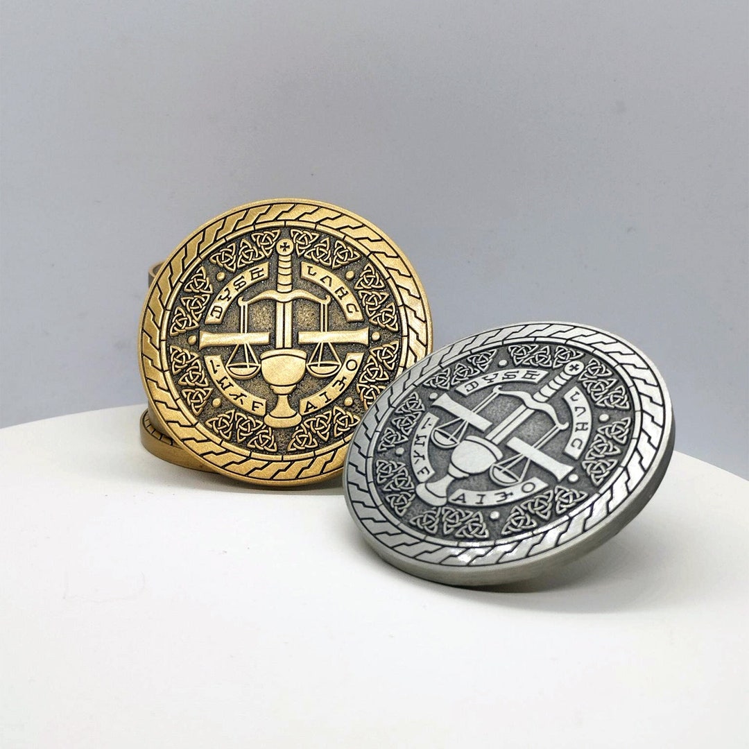 DND PALADIN COIN, Large Dungeons and Dragons Charachter Coin D20 Rpg - Etsy