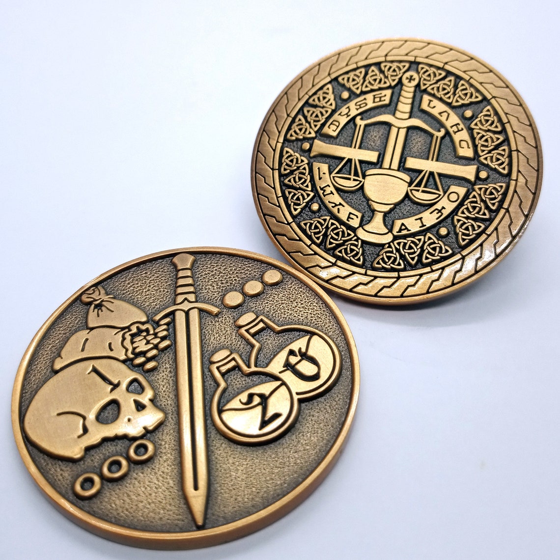 DND PALADIN COIN Large Dungeons and Dragons Charachter Coin | Etsy