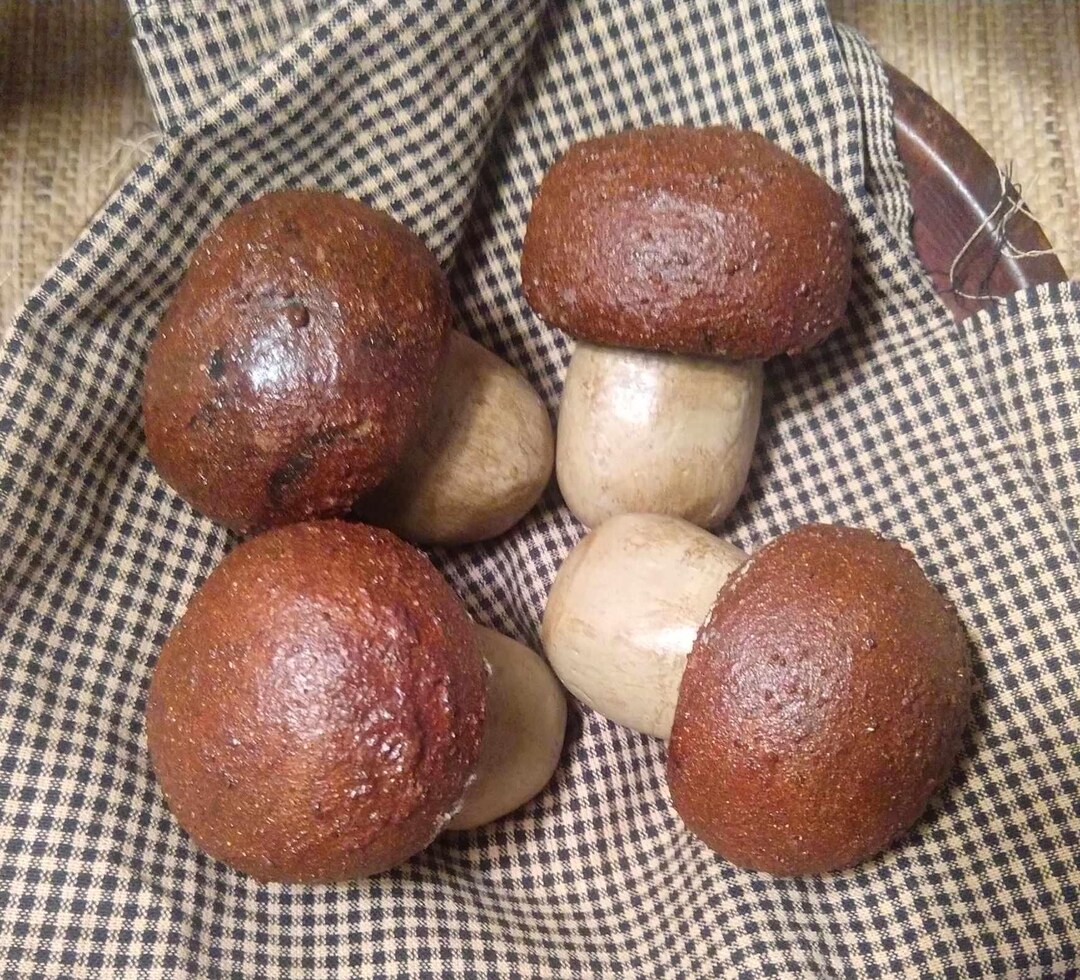 Grungy Chubby Mushrooms Bowl Fillers Cupboard Tucks Primitive Home ...
