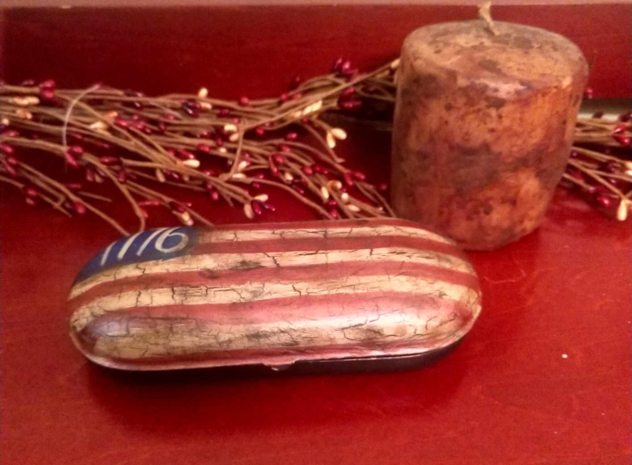 Vintage Metal Eyeglass Eyeglasses Case Hand Painted Americana Country ...