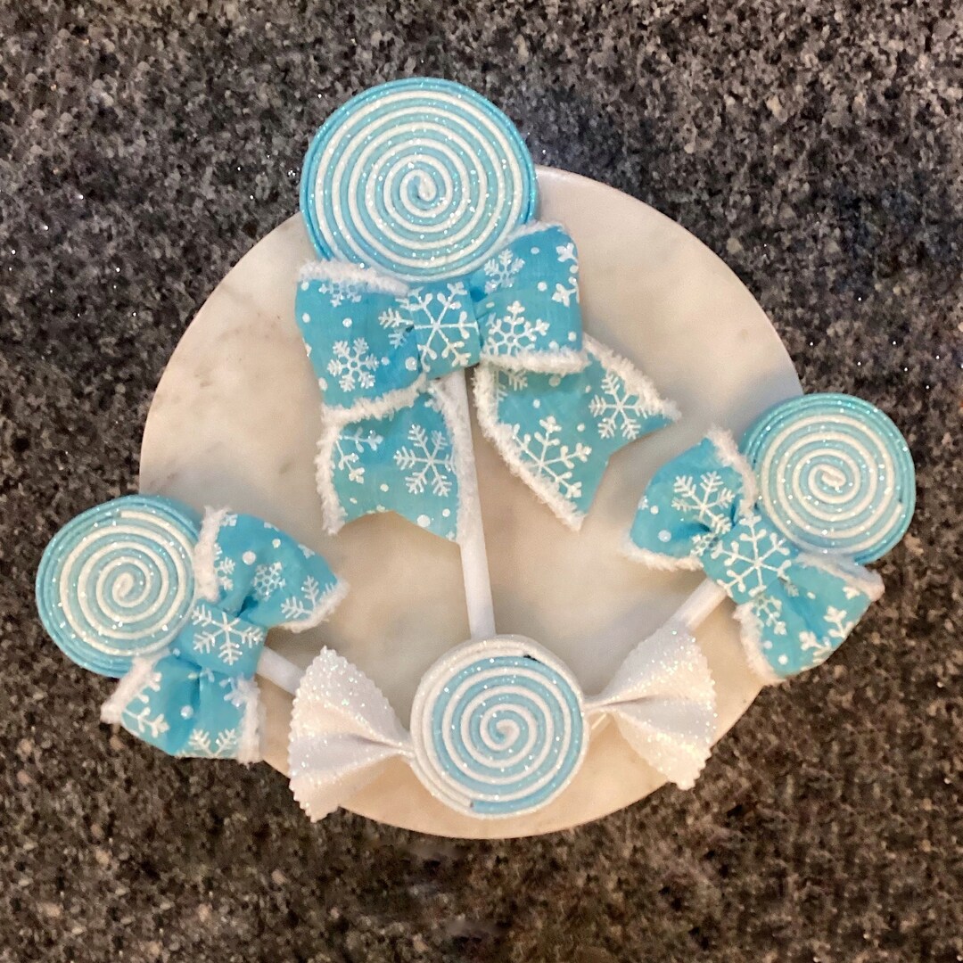 Blue & White Lollipops and Candy, Snowflake Bow, Christmas Candy ...