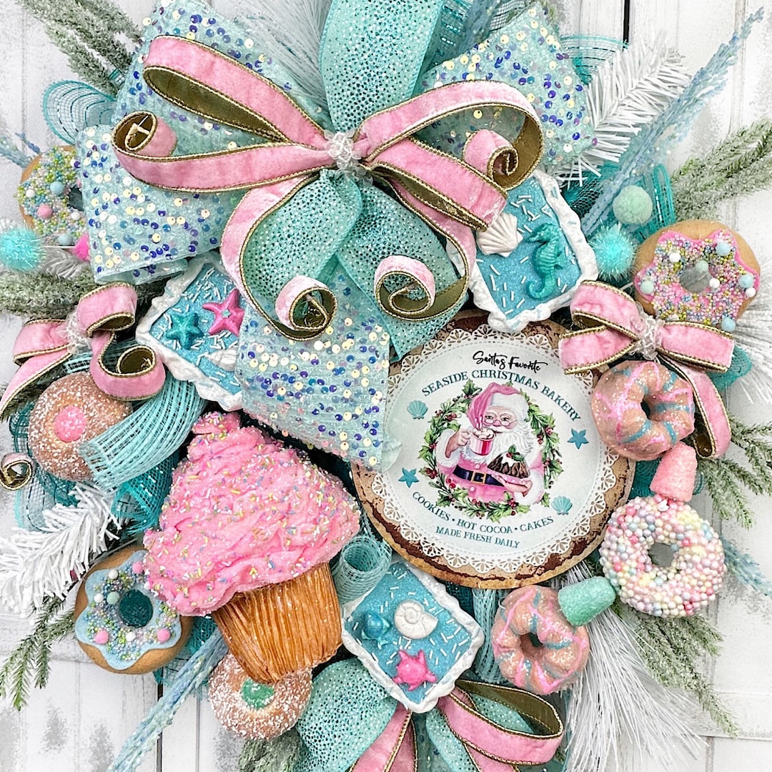 Deluxe Santas Favorite Seaside Bakery Front Door Coastal Christmas ...
