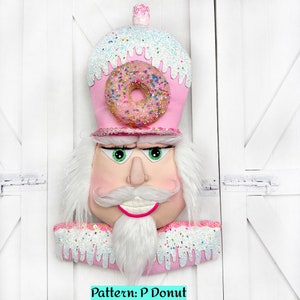 Candy Land Nutcracker Wreath Attachment, Several Christmas Designs With ...