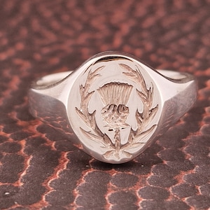 Scottish Thistle Silver Signet Ring for Men | Heavyweight Oval | Rugby ...