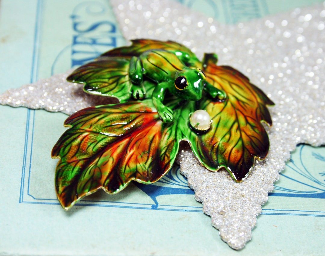 Vintage Signed Robert Frog and Leaf Pin Vintage Enamel Leaf - Etsy