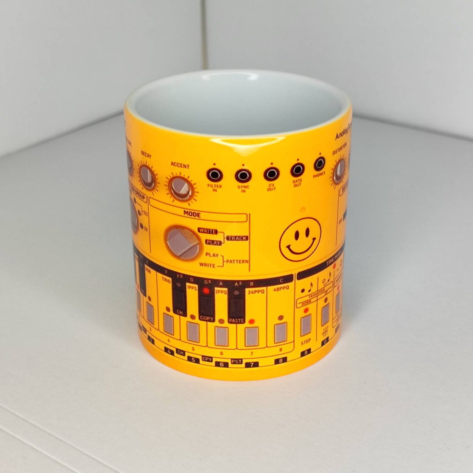 TD-3-AM Analog Acid Bass Line Synthesizer Sequencer Yellow Mug - Etsy