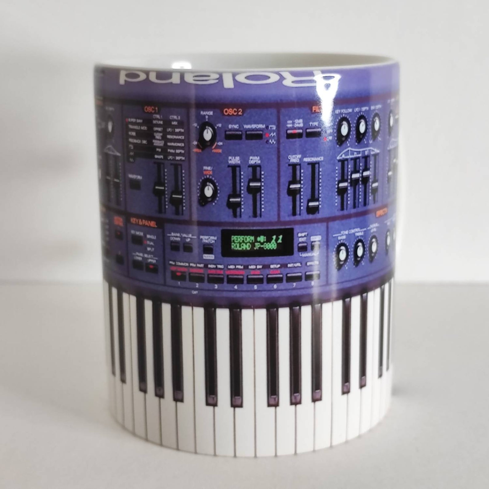 Roland JP-8000 Mug Analogue Modelling Keyboard Synthesizer Mug Studio ...