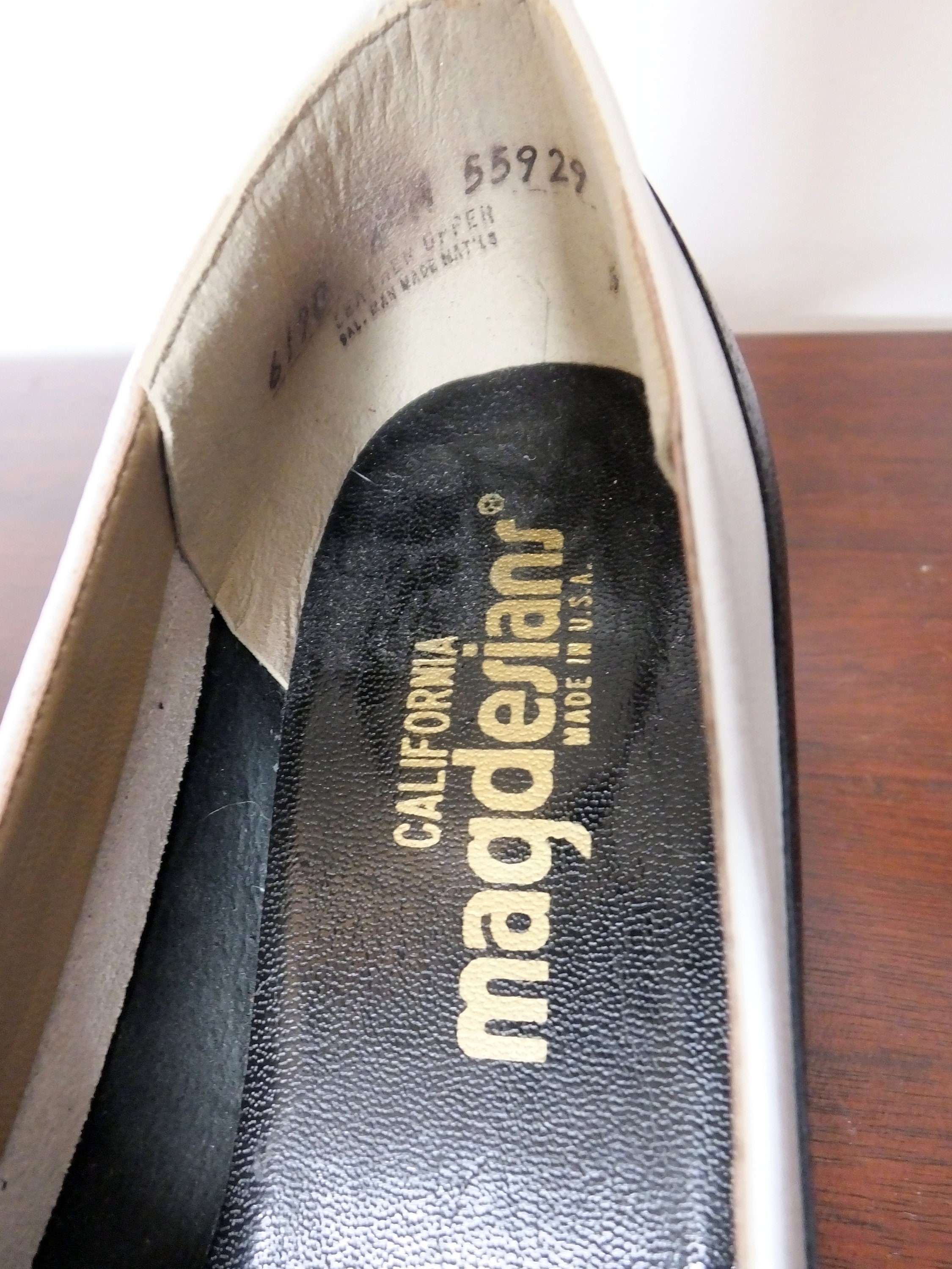 1980s Black and White Italian Leather High Heels/pumps -"california ...